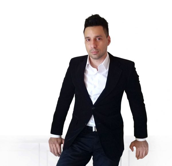 ABOUT - MICRO PLANT STUDIO